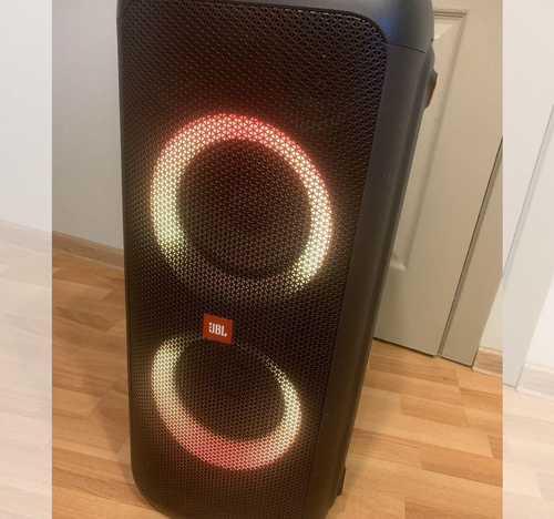 Портативная колонка jbl partybox 300