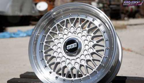 Style BBS RS R15 7J ET+25 4*100 (F114)