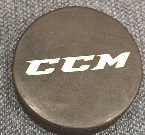 Шайба хоккейная CCM