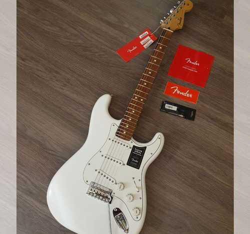 Fender Stratocaster 2021 Player SSS