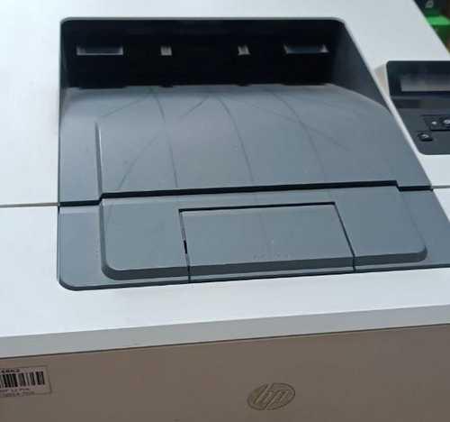 Принтер HP LaserJet Pro M402dne