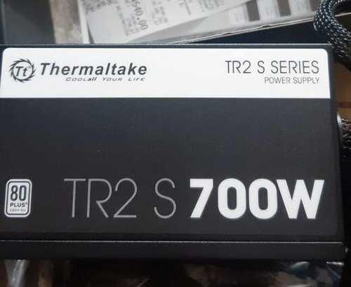 Новый Thermaltake TR2 S 700W TRS-0700P-2