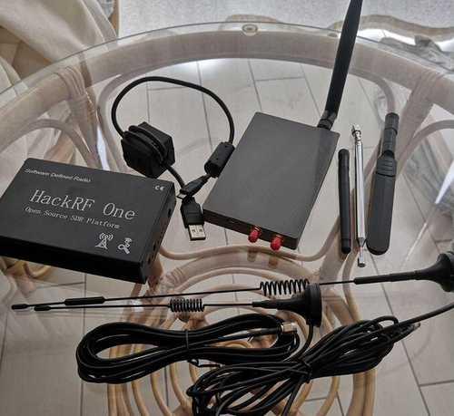 HackRF one sdr radio