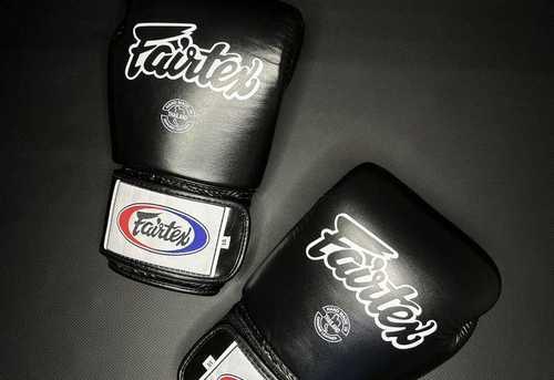 Боксерские перчатки Fairtex