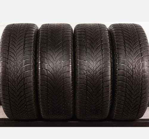 Goodyear UltraGrip Ice 2 235/55 R17 103T