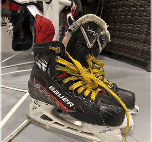 Хоккейные коньки bauer vapor select Jr S23 2.0 EE