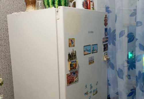 Холодильник б/у vestel 155 См