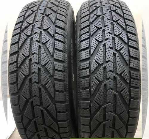 Kormoran Snow 215/60 R17 96H