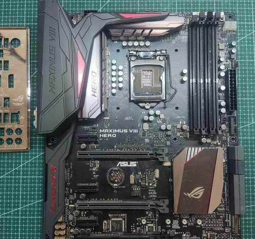 Материнская плата Asus Maximus viii Hero