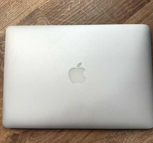 Apple MacBook Air 13-inch, Mid 2013 (A1466)