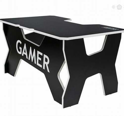 Стол компьютерный игровой Generic Comfort Gamer2/DS/NW