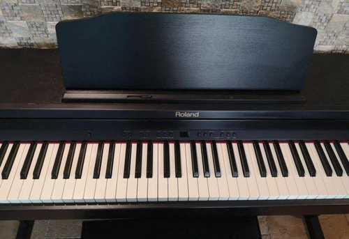Цифровое пианино roland RP-401R