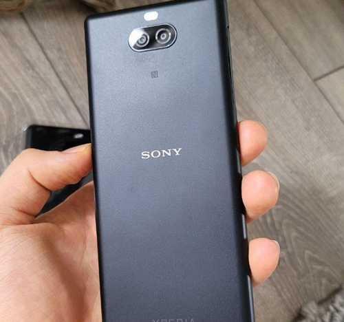 Sony Xperia 10, 4/64 ГБ