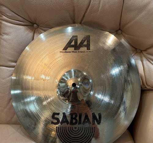 Sabian AA Medium Thin Crash 16