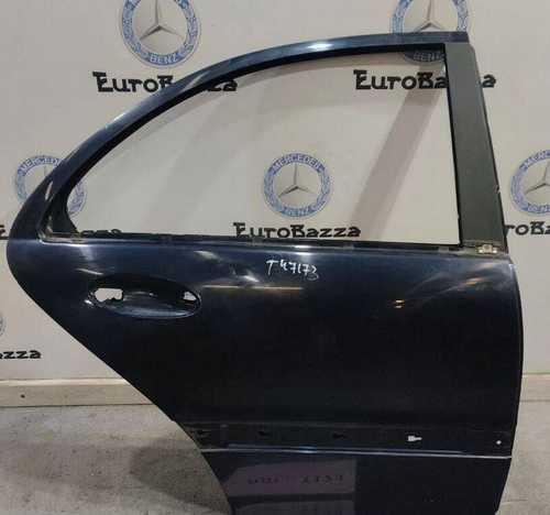 Дверь задняя правая Mercedes W203