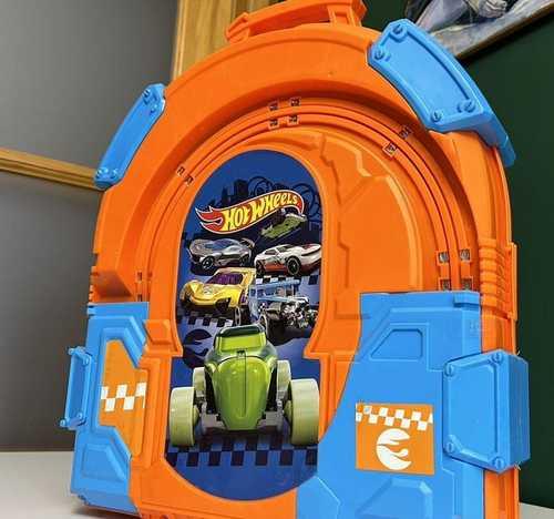 Ньор с треком Hot Wheels 83321