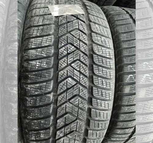 Pirelli Scorpion Winter 255/40 R21