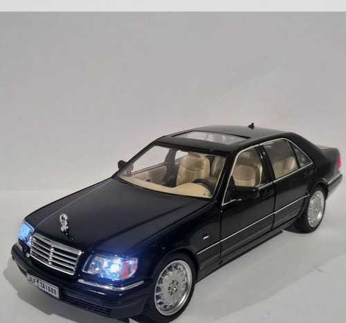 1:24 модель Mercedes w140