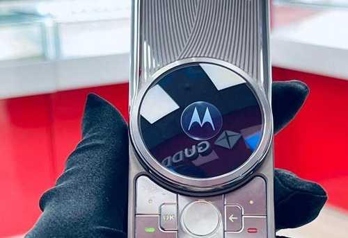 Motorola Aura, 2 ГБ