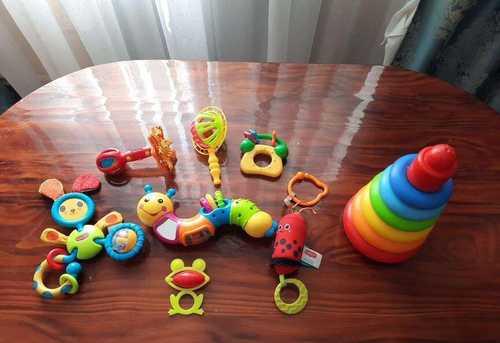 Развивающие игрушки погремушки пакетом Tiny Love