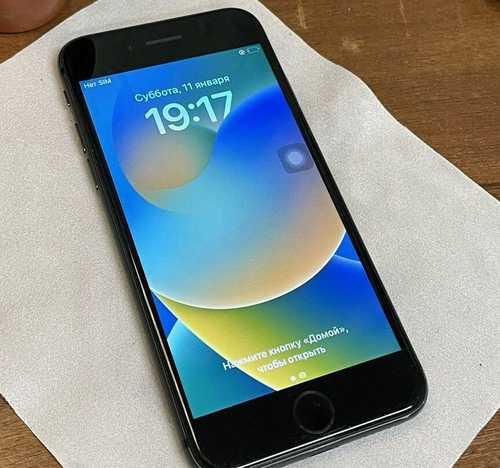 iPhone 8, 64 ГБ