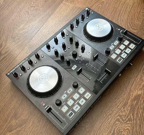 Dj контроллер traktor s2 mk2