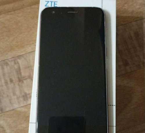 Телефон ZTE Z10