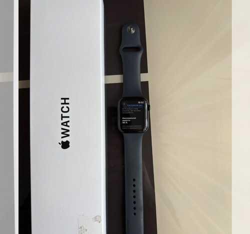 Часы apple watch se2 44 mm