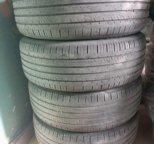 Hankook AH11 225/60 R17 и 225/60 R17