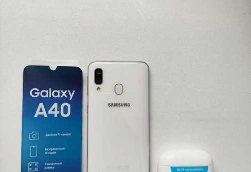 Samsung Galaxy A40, 4/128 ГБ