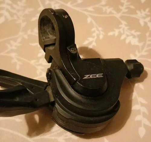 Манетка shimano zee sl-m640 10 скоростей