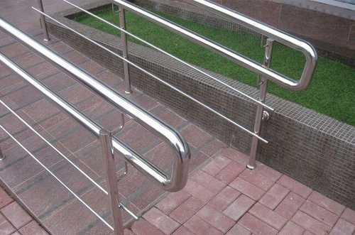 Поручни из нержавеющей стали для лестниц