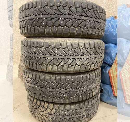 Pirelli Formula Ice 185/60 R15 88T