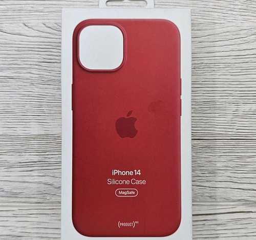 Чехол Apple Silicone Case для iPhone 14 красный