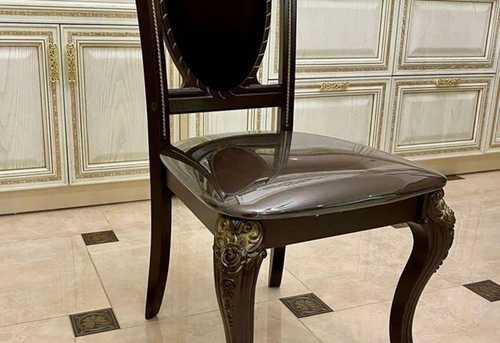 Стол и стулья от производителя