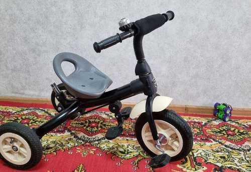 Детский трехколесный велосипед трансформер