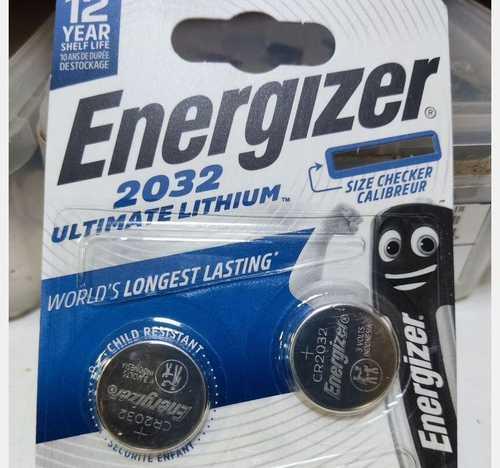 Две батарейки Energizer 2032 Ultimate Lithium 3V