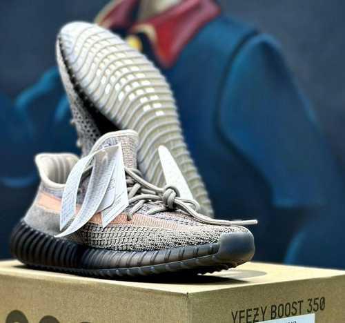 Кроссовки adidas yeezy