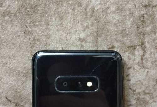 Samsung Galaxy S10e, 6/128 ГБ