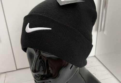 Шапка Nike swoosh