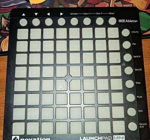 Novation launchpad mini mk2