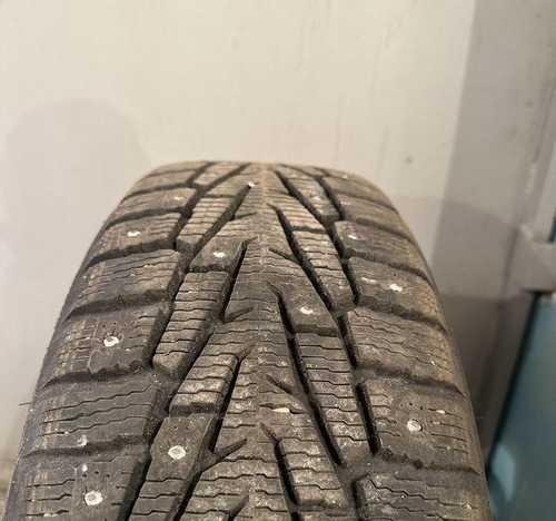 Nokian Tyres Nordman 7 SUV 215/70 R16