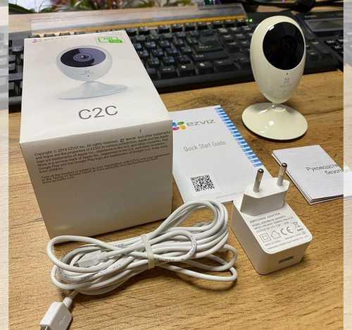 Камера видеонаблюдения внутренняя Ezviz CS-C2C