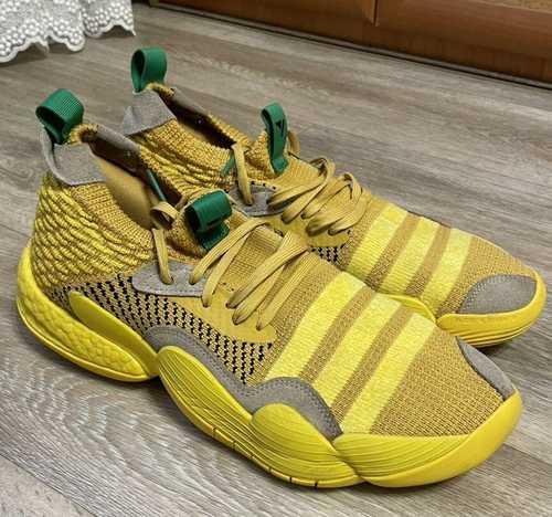 Баскетбольные кроссовки Adidas