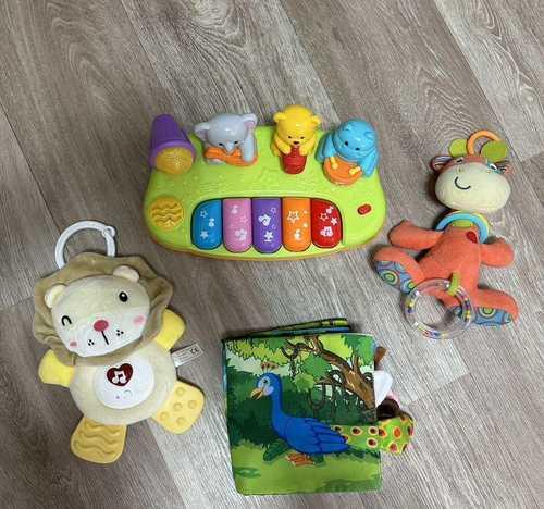 Игрушки для малышей