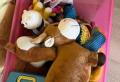 Набор детских игрушек в ящике бу