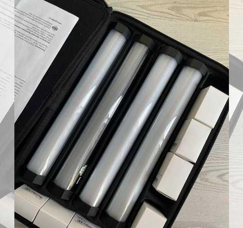 Комплект LED осветителей Godox TL30*4 kit