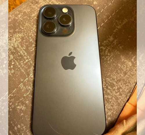 iPhone 15 Pro, 256 ГБ