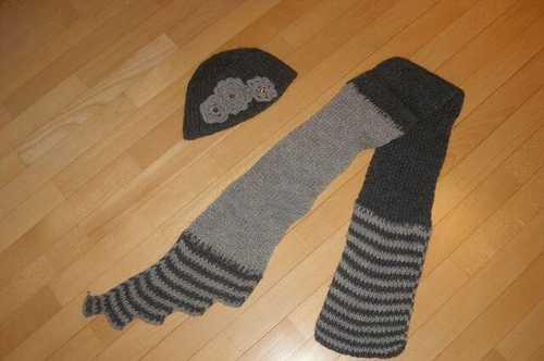 Шерсть шапка двойная теплая и шарф ручной работы