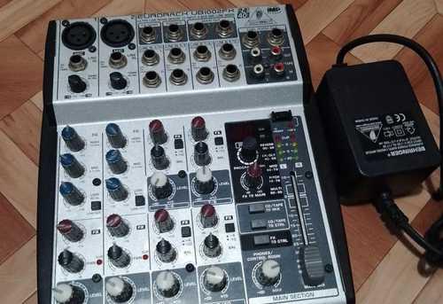 Behringer UB1002fx микшерный пульт